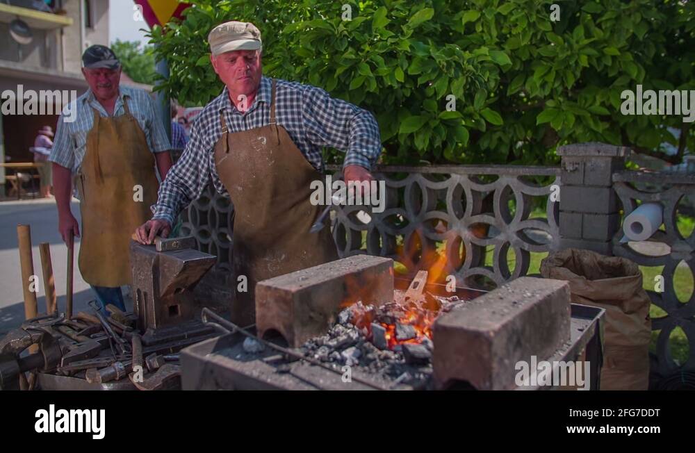 Blacksmith master Stock Videos & Footage - HD and 4K Video Clips - Alamy