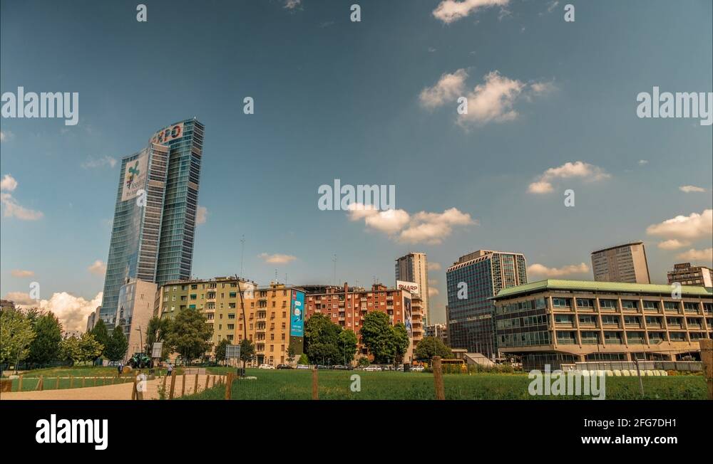 Lombardy building Stock Videos & Footage - HD and 4K Video Clips - Alamy