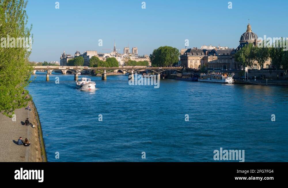 Paris france isle de Stock Videos & Footage - HD and 4K Video Clips - Alamy
