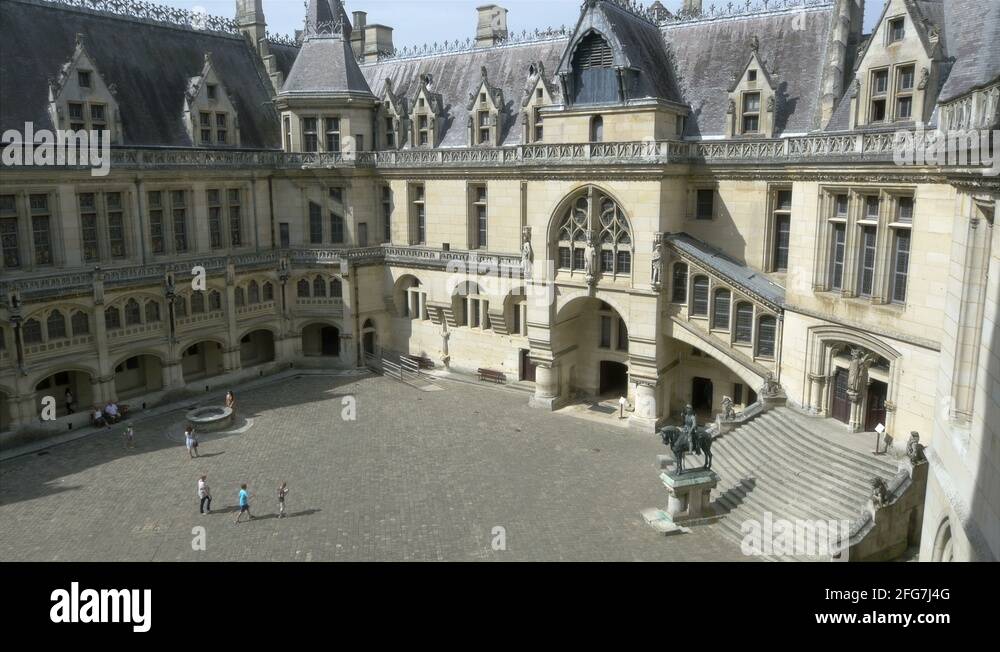 Chateau courtyard Stock Videos & Footage - HD and 4K Video Clips - Alamy