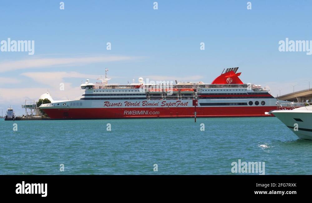 Panorama view ocean liner Stock Videos & Footage - HD and 4K Video ...