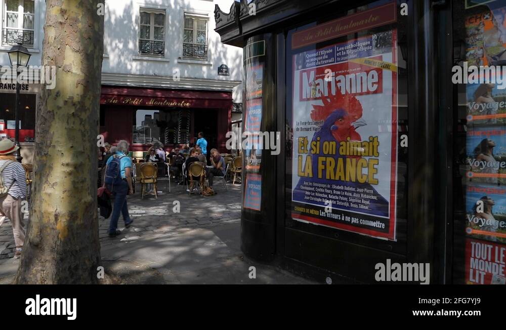 Paris cafe scene Stock Videos & Footage - HD and 4K Video Clips - Alamy