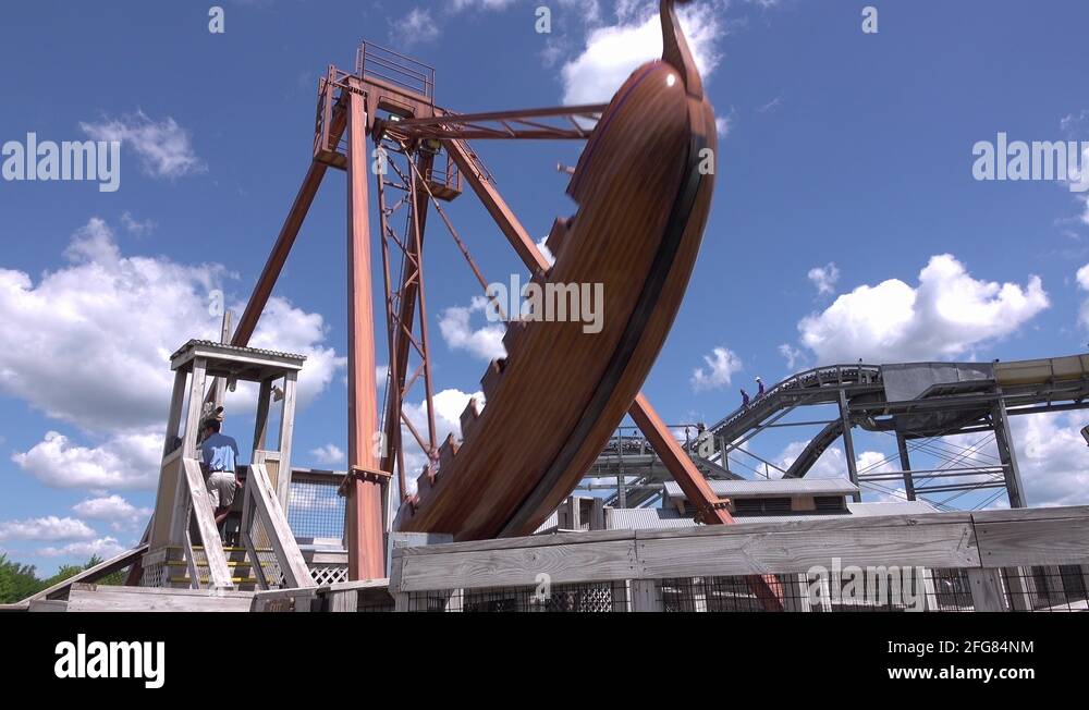 Pirate ship ride Stock Videos & Footage - HD and 4K Video Clips - Alamy