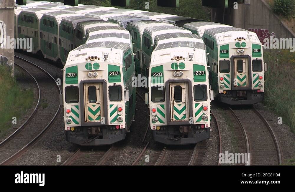 GO transit commuter trains and traffic stopped in Toronto traffic jam ...