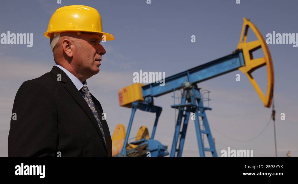 Arabian platform Stock Videos & Footage - HD and 4K Video Clips - Alamy