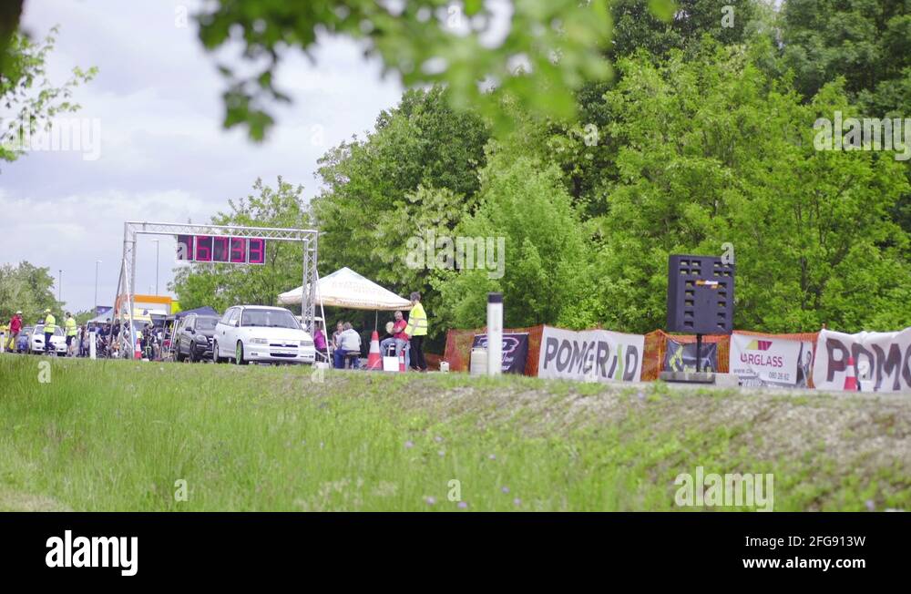 Car race finish line Stock Videos & Footage - HD and 4K Video Clips - Alamy