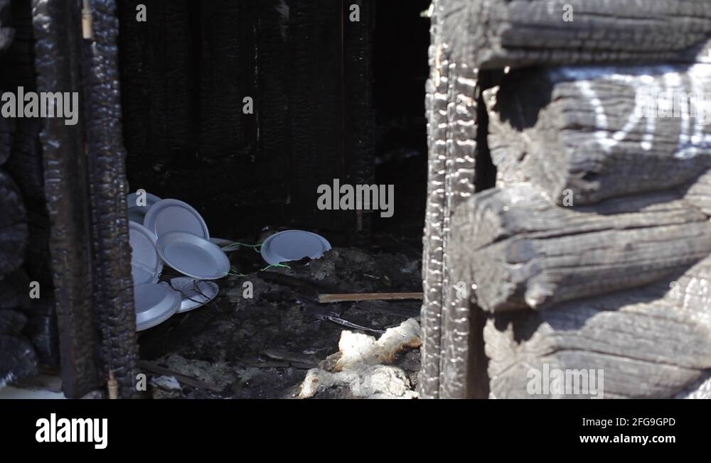 Garbage cabin Stock Videos & Footage - HD and 4K Video Clips - Alamy