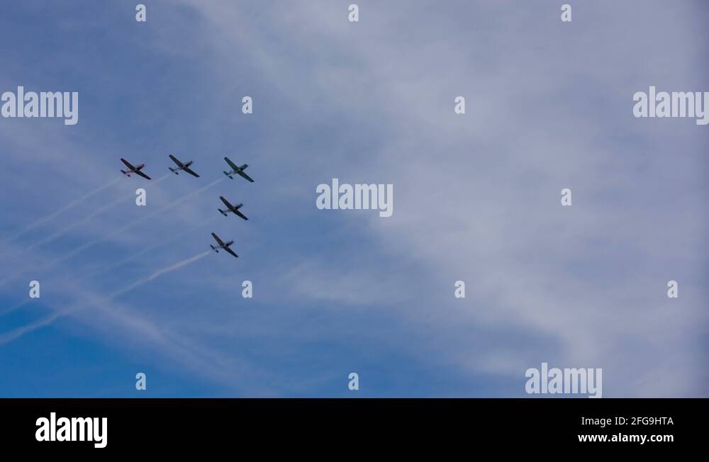 Aircraft flying v formation Stock Videos & Footage - HD and 4K Video ...