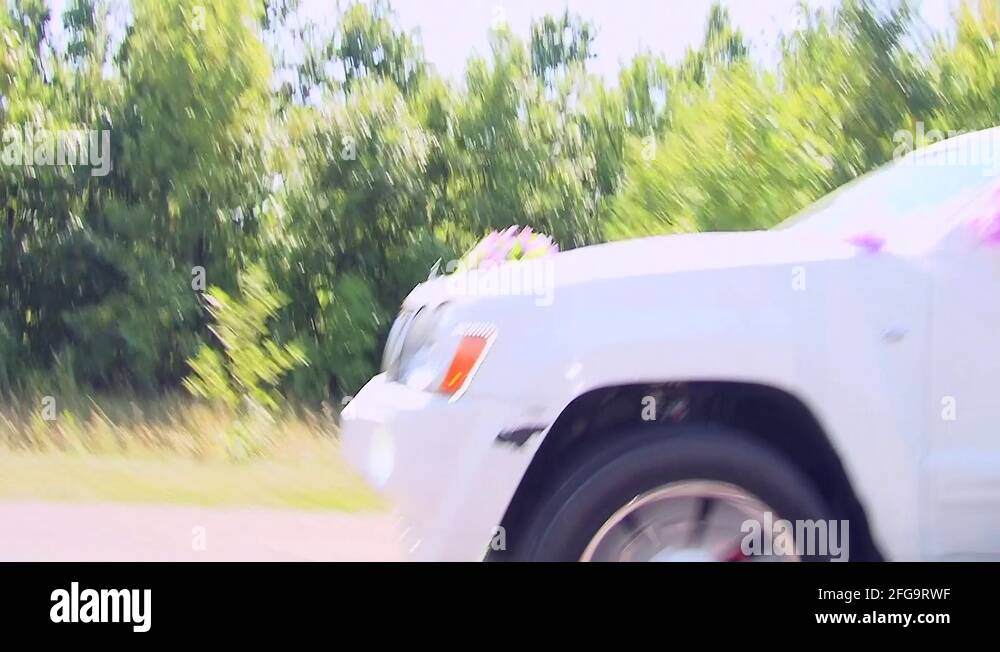 Pure white car Stock Videos & Footage - HD and 4K Video Clips - Alamy