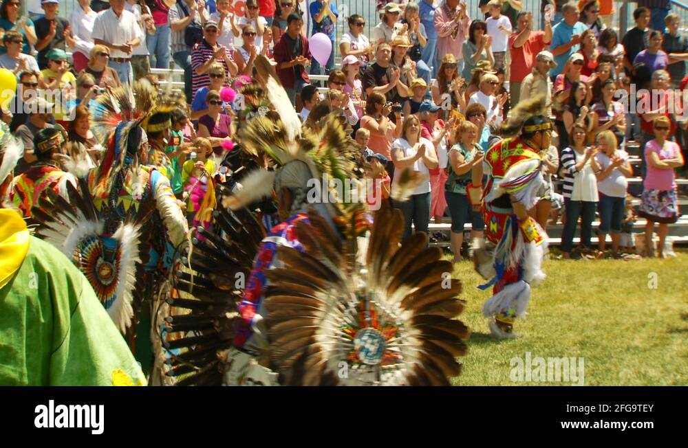 Dancing native americans Stock Videos & Footage - HD and 4K Video Clips ...