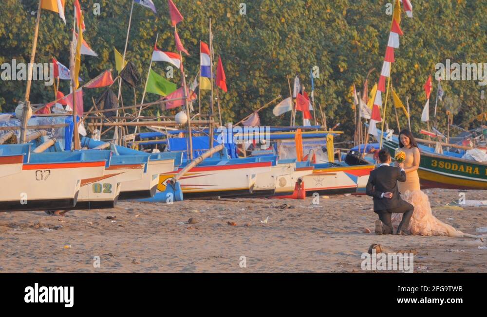 Late bride Stock Videos & Footage - HD and 4K Video Clips - Alamy