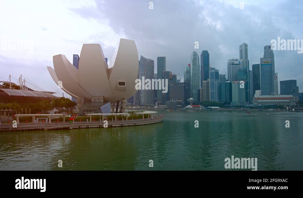 Lotus shaped architecture of the ArtScience Museum and Singapore's ...