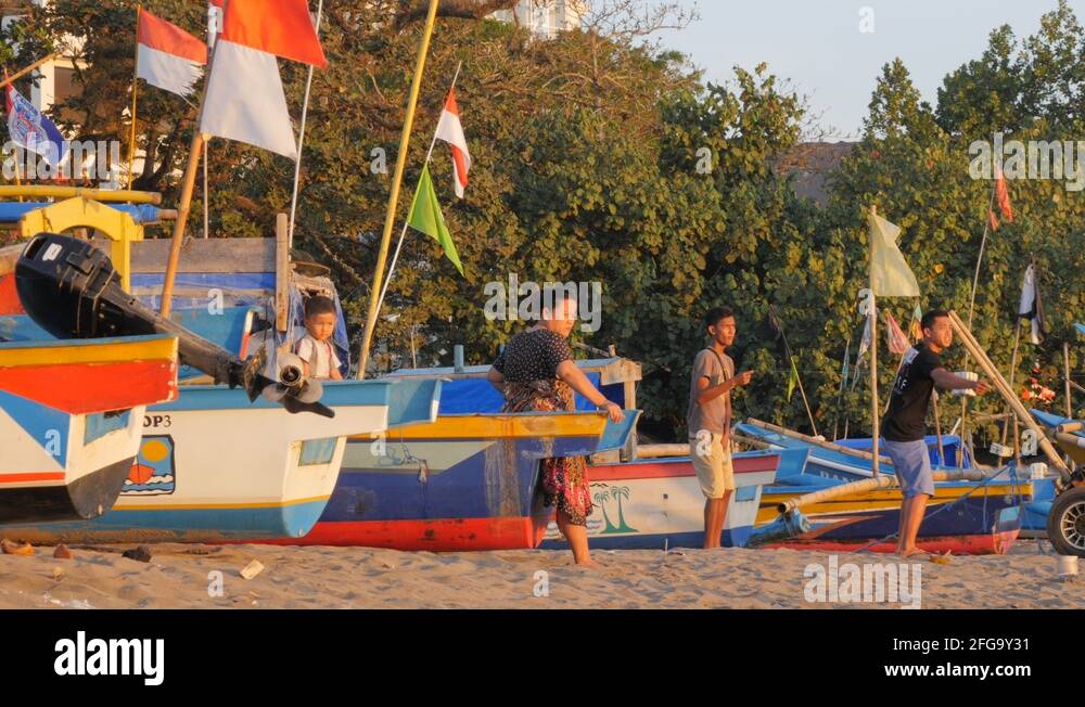 Flying kite on beach Stock Videos & Footage - HD and 4K Video Clips - Alamy