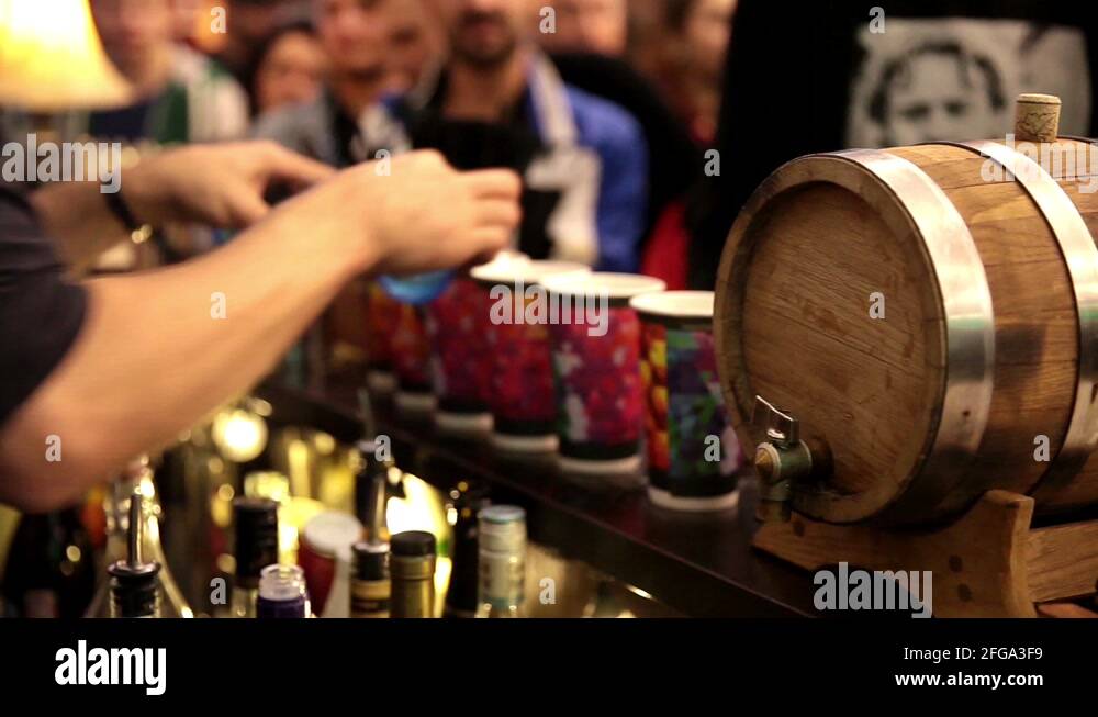 Short drinks Stock Videos & Footage - HD and 4K Video Clips - Alamy