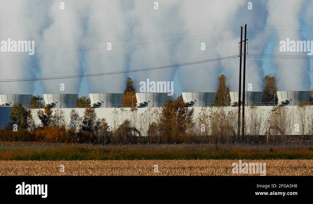 Venting steam Stock Videos & Footage - HD and 4K Video Clips - Alamy