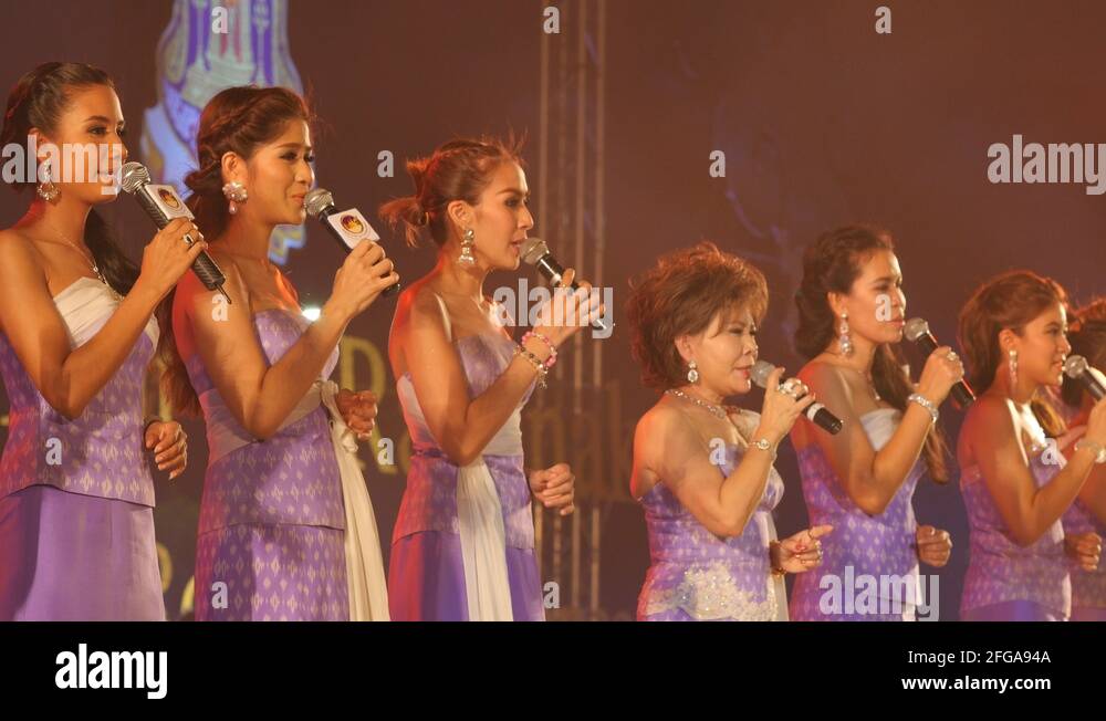 Female thailand Stock Videos & Footage - HD and 4K Video Clips - Alamy