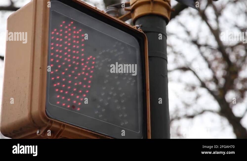 Blank traffic signal Stock Videos & Footage - HD and 4K Video Clips - Alamy