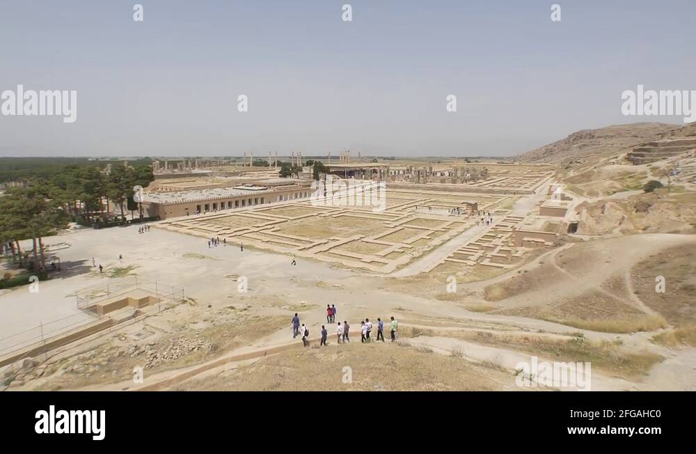 Hundred column Stock Videos & Footage - HD and 4K Video Clips - Alamy