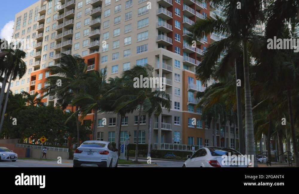 Bayshore drive Stock Videos & Footage - HD and 4K Video Clips - Alamy