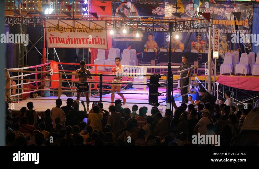 Thai boxing traditional ceremony Stock Videos & Footage - HD and 4K ...