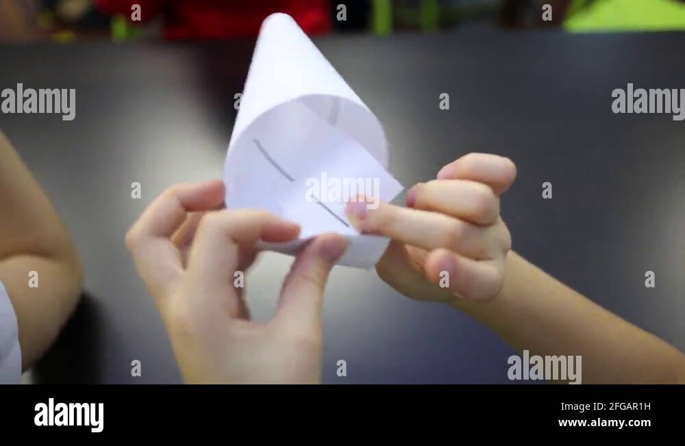 Mobius strip paper Stock Videos & Footage - HD and 4K Video Clips - Alamy