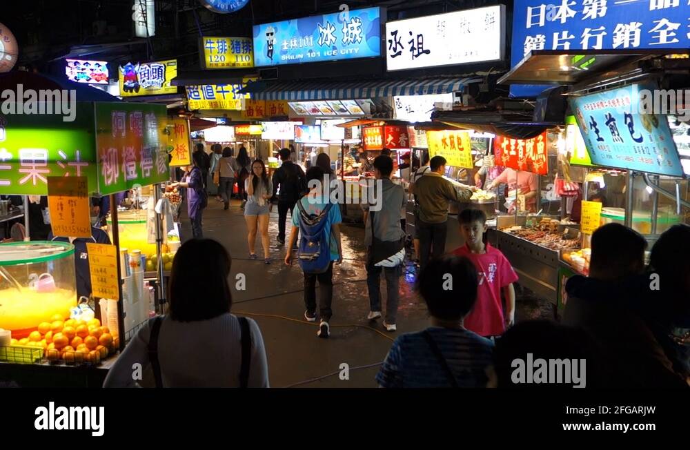 Shilin night market Stock Videos & Footage - HD and 4K Video Clips - Alamy
