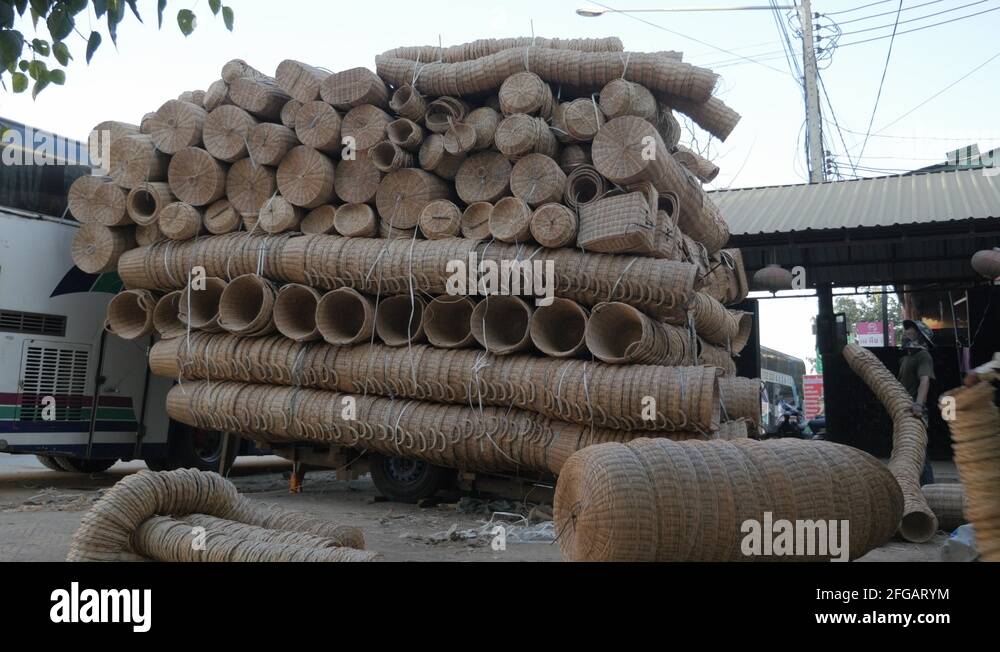 Reed car Stock Videos & Footage - HD and 4K Video Clips - Alamy
