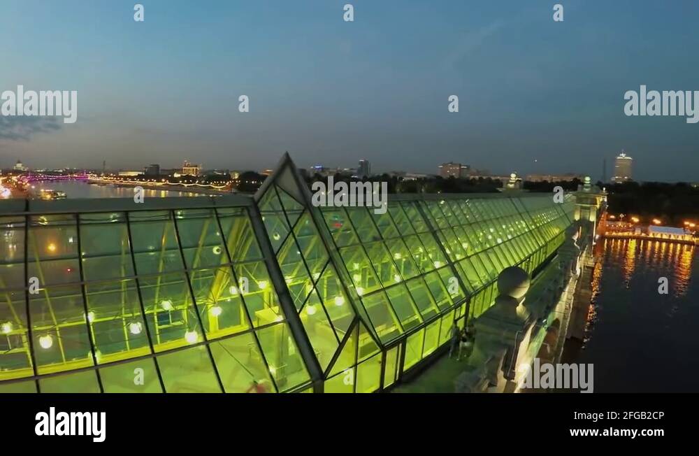 People sky bridge glass Stock Videos & Footage - HD and 4K Video Clips ...