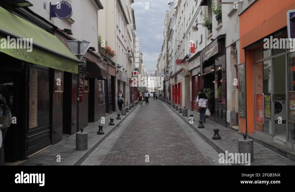 Paris alleyway Stock Videos & Footage - HD and 4K Video Clips - Alamy