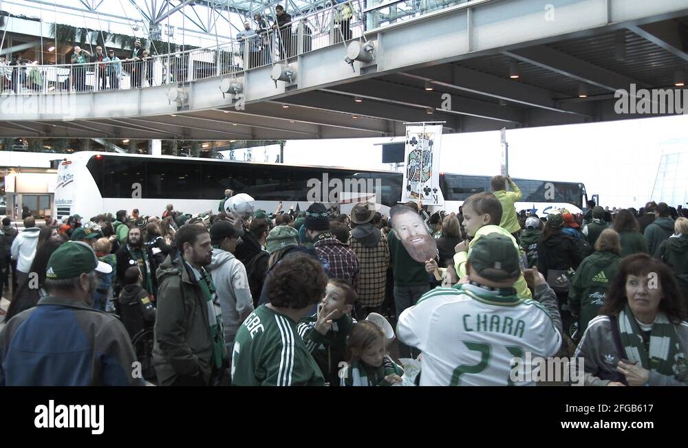 Soccer fans bus Stock Videos & Footage - HD and 4K Video Clips - Alamy