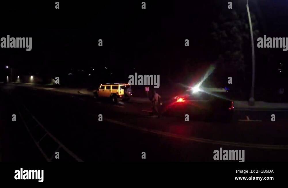 Car stop Stock Videos & Footage - HD and 4K Video Clips - Alamy
