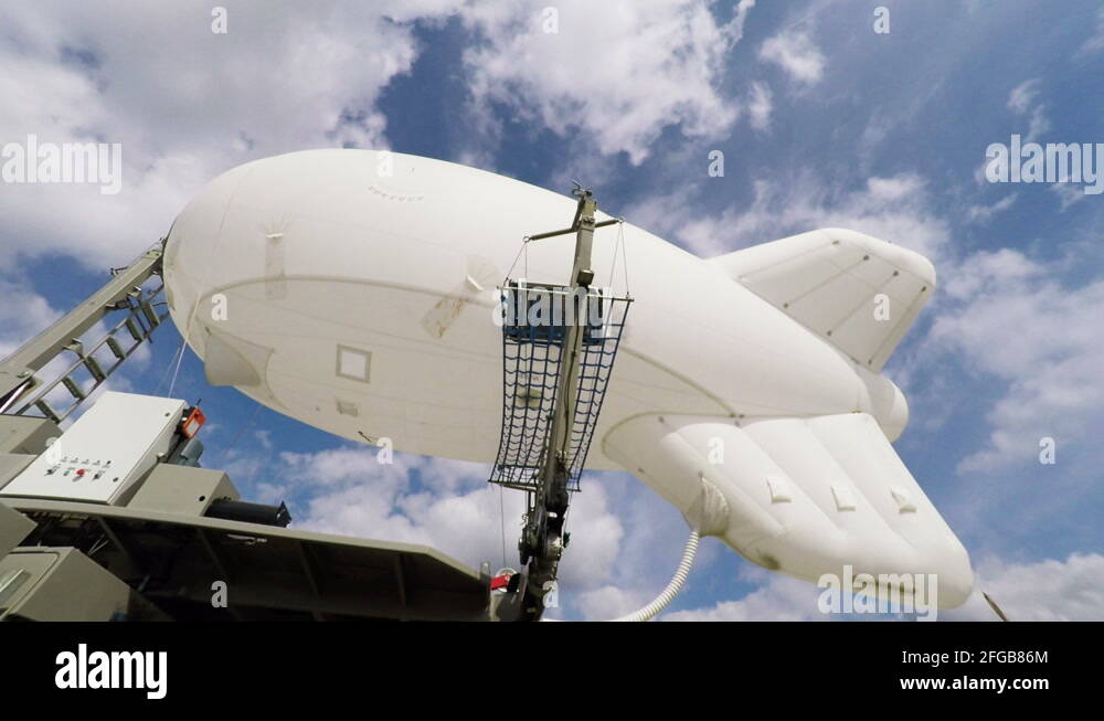 Mooring mast Stock Videos & Footage - HD and 4K Video Clips - Alamy