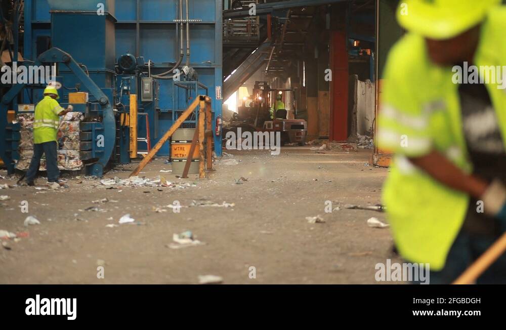 Refuge workers Stock Videos & Footage - HD and 4K Video Clips - Alamy