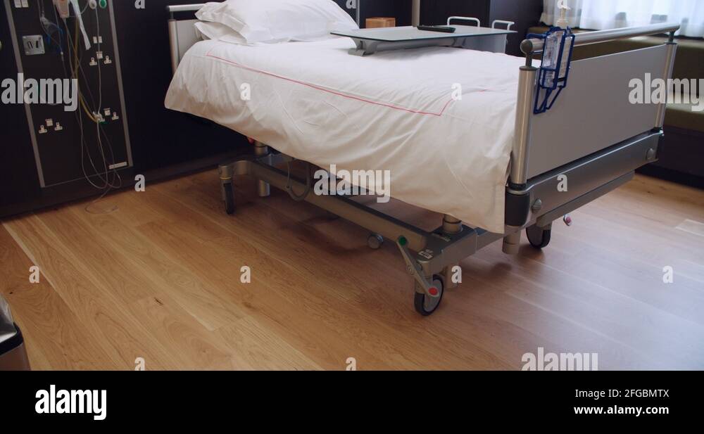 Empty Patient Room In Modern Hospital Stock Video Footage - Alamy