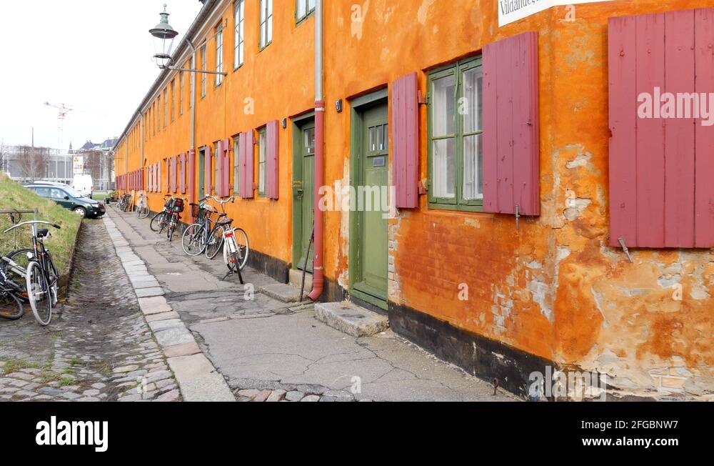 Yellow row houses Stock Videos & Footage - HD and 4K Video Clips - Alamy