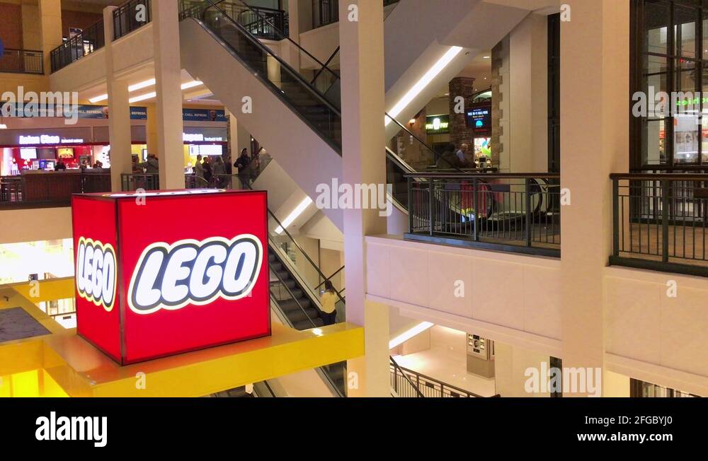 Lego brand logo Stock Videos & Footage - HD and 4K Video Clips - Alamy