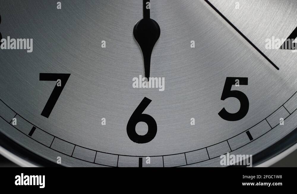 Circular clock face Stock Videos & Footage - HD and 4K Video Clips - Alamy