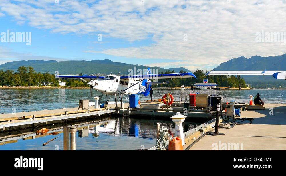 Float planes in harbour Stock Videos & Footage - HD and 4K Video Clips ...