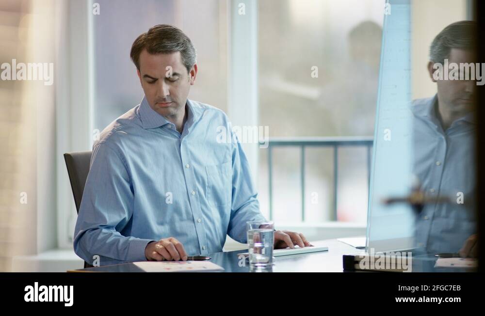 Documents typing Stock Videos & Footage - HD and 4K Video Clips - Alamy