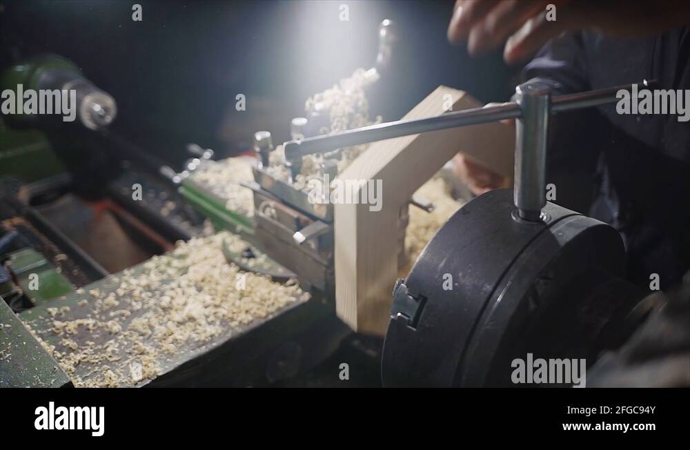 Turning lathe Stock Videos & Footage - HD and 4K Video Clips - Alamy