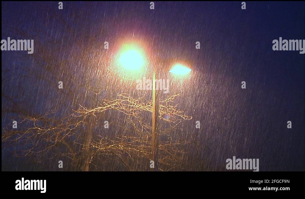 April showers, water Stock Videos & Footage - HD and 4K Video Clips - Alamy