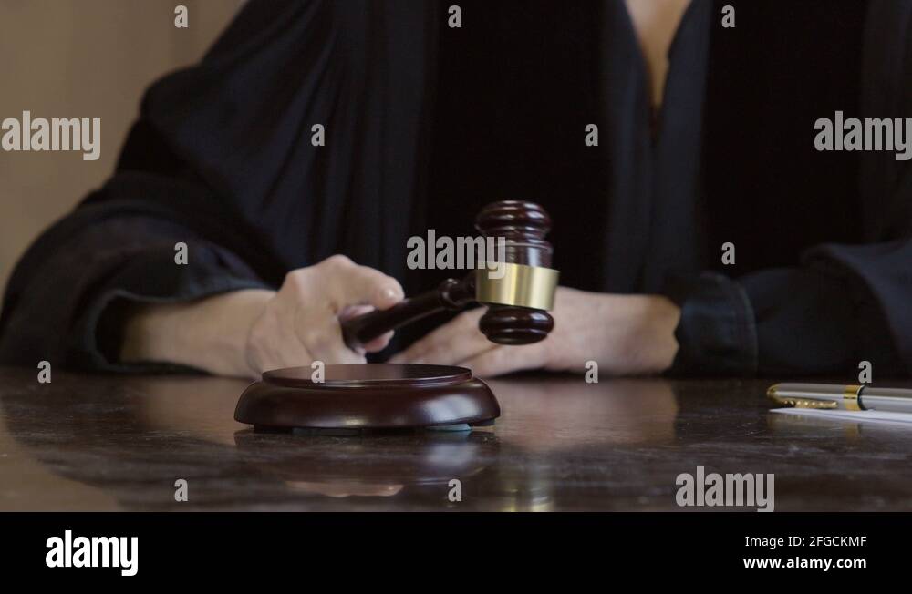 Courtroom desk Stock Videos & Footage - HD and 4K Video Clips - Alamy