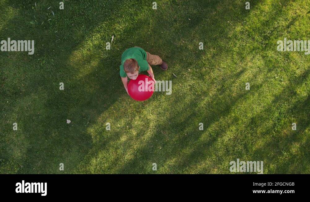 Red ball 4 Stock Videos & Footage - HD and 4K Video Clips - Alamy