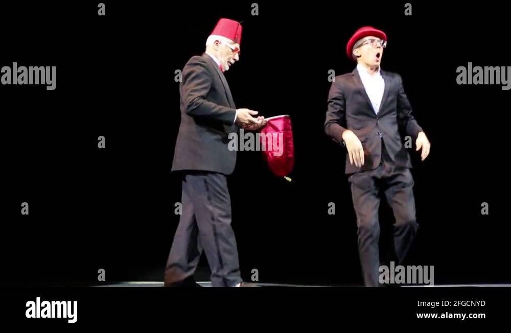 Clowns magic Stock Videos & Footage - HD and 4K Video Clips - Alamy