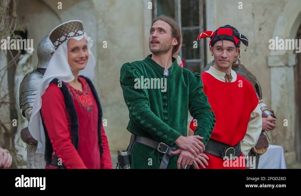 Princess talking Stock Videos & Footage - HD and 4K Video Clips - Alamy