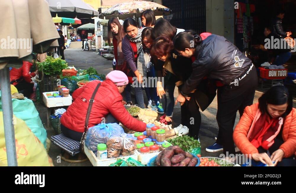 Shopping in asia Stock Videos & Footage - HD and 4K Video Clips - Alamy