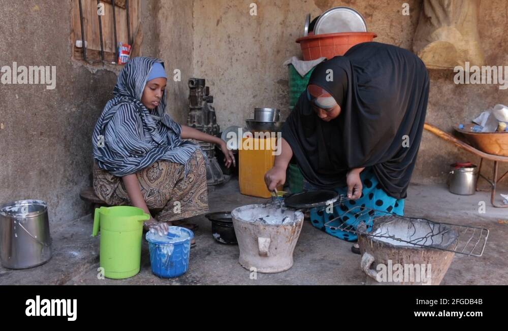 Africa cooking stove Stock Videos & Footage - HD and 4K Video Clips - Alamy