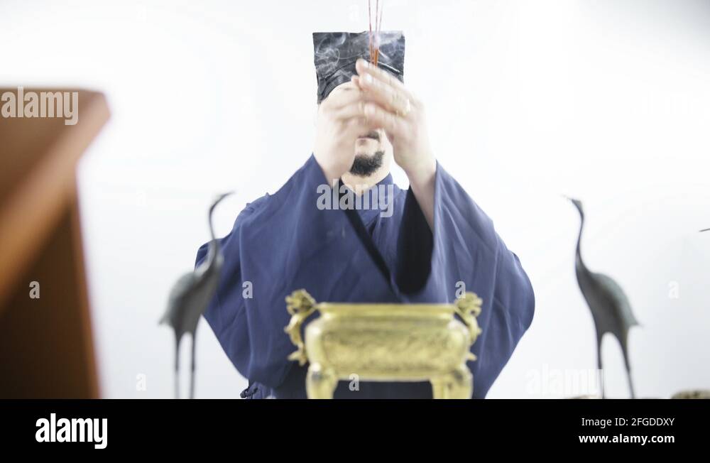 Daoist culture Stock Videos & Footage - HD and 4K Video Clips - Alamy