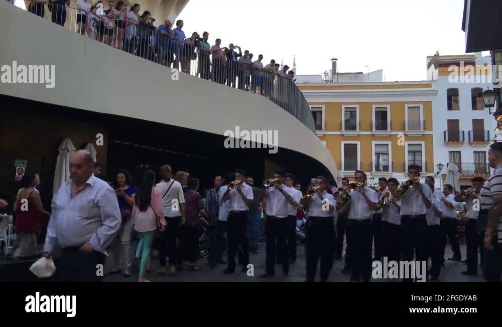 Espacio metropol parasol Stock Videos & Footage - HD and 4K Video Clips ...