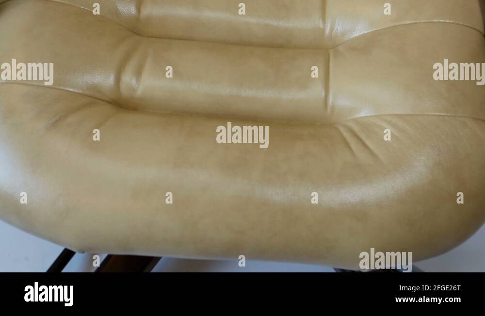 Boss chair Stock Videos & Footage - HD and 4K Video Clips - Alamy